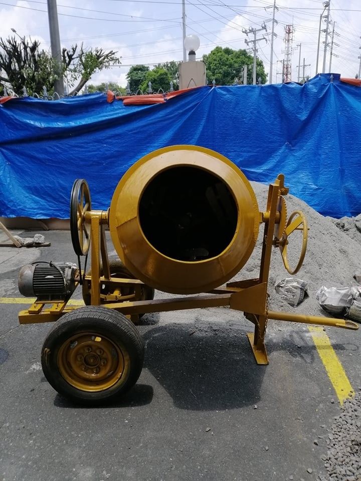 Electric One bagger Concrete Mixer on Carousell