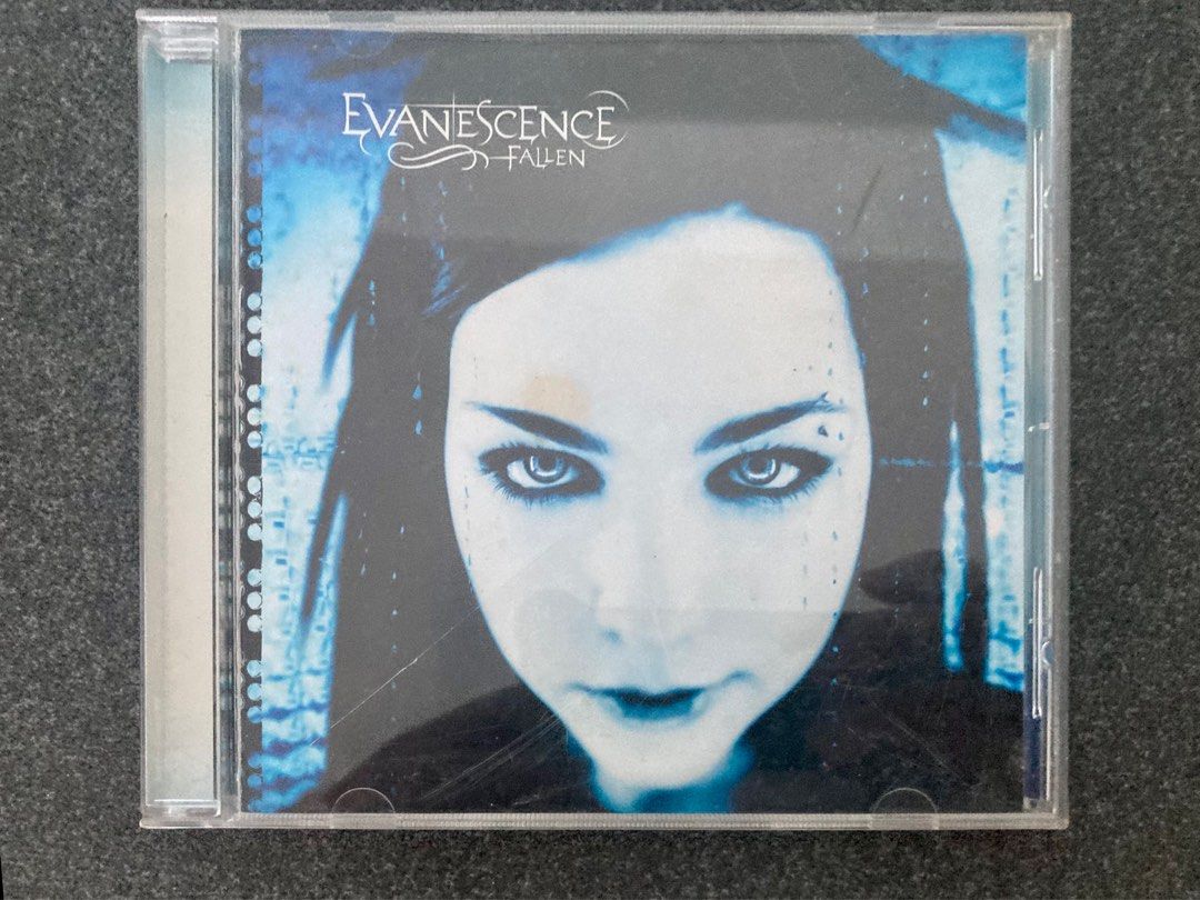 Evanescence cd, 興趣及遊戲, 音樂、樂器 & 配件, 音樂與媒體 - CD 及 DVD - Carousell