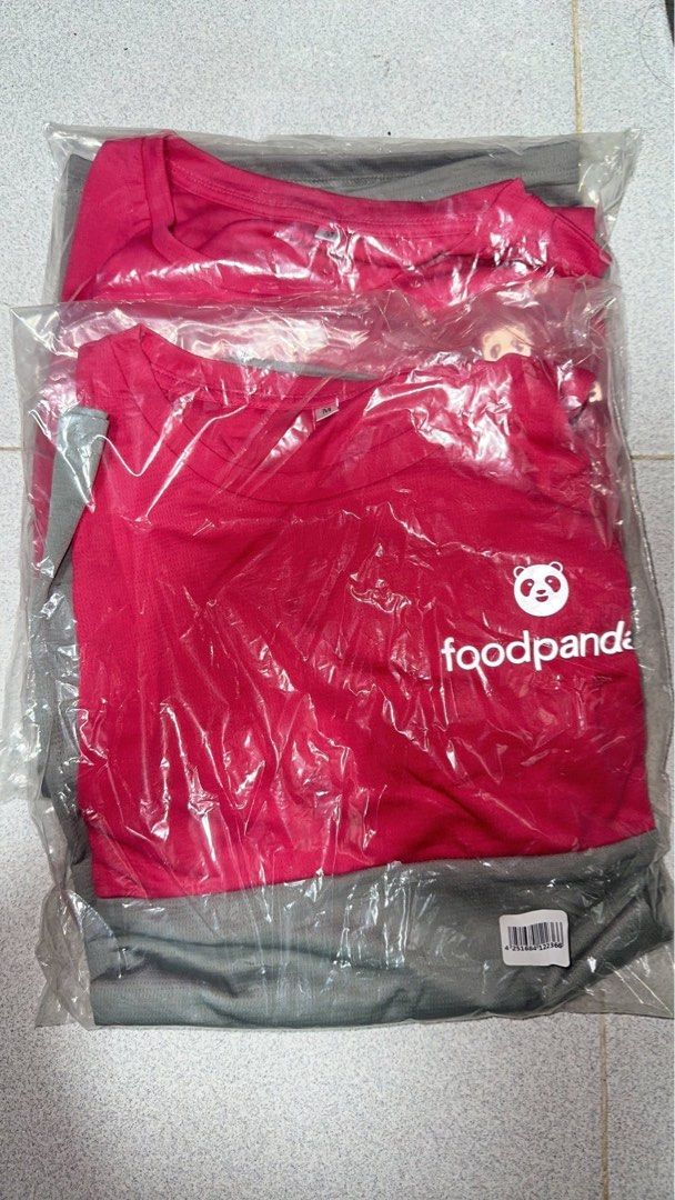 Foodpanda T-shirt, Men's Fashion, Tops & Sets, Tshirts & Polo Shirts on ...