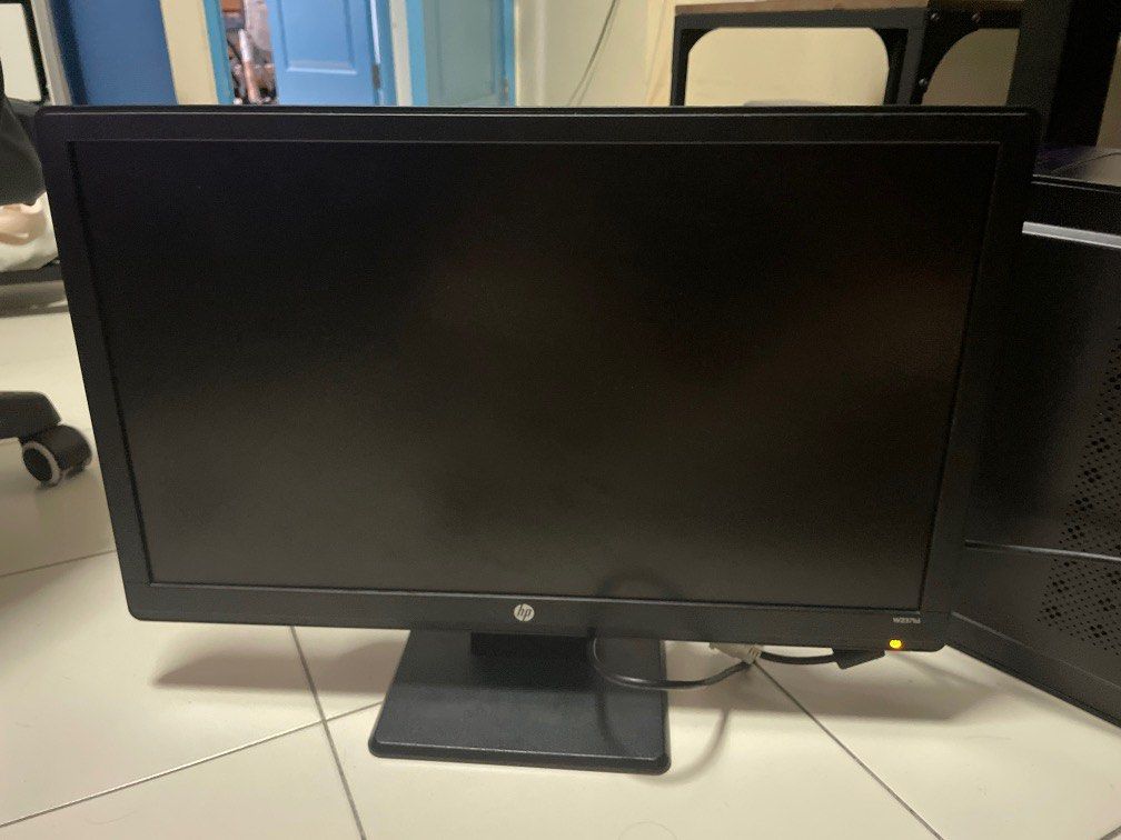HP W2371d Monitor, Computers & Tech, Parts & Accessories, Monitor ...