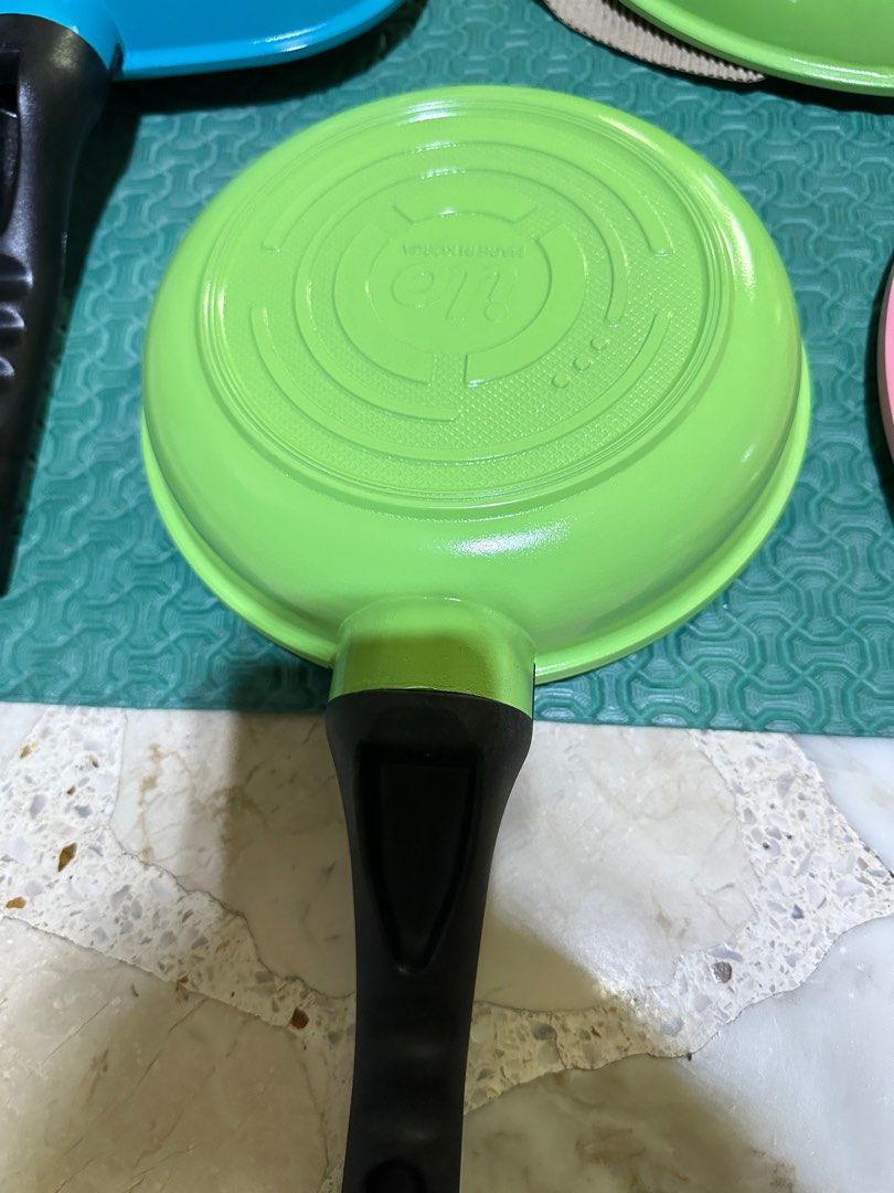 ILO Rainbow Frying Pan Set on Carousell