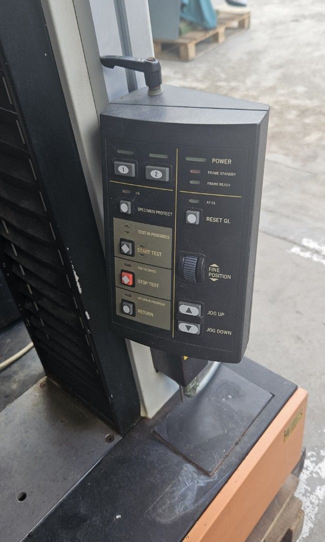 Instron 5500R tensile tester, Furniture & Home Living, Home Improvement ...