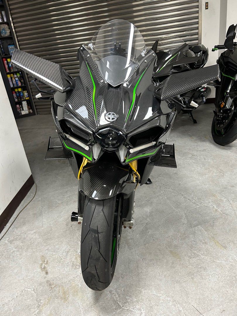 KAWASAKI H2, 機車, 重機在旋轉拍賣