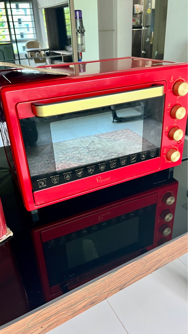 La Gourmet Electric Oven 42L, TV & Home Appliances, Kitchen Appliances ...