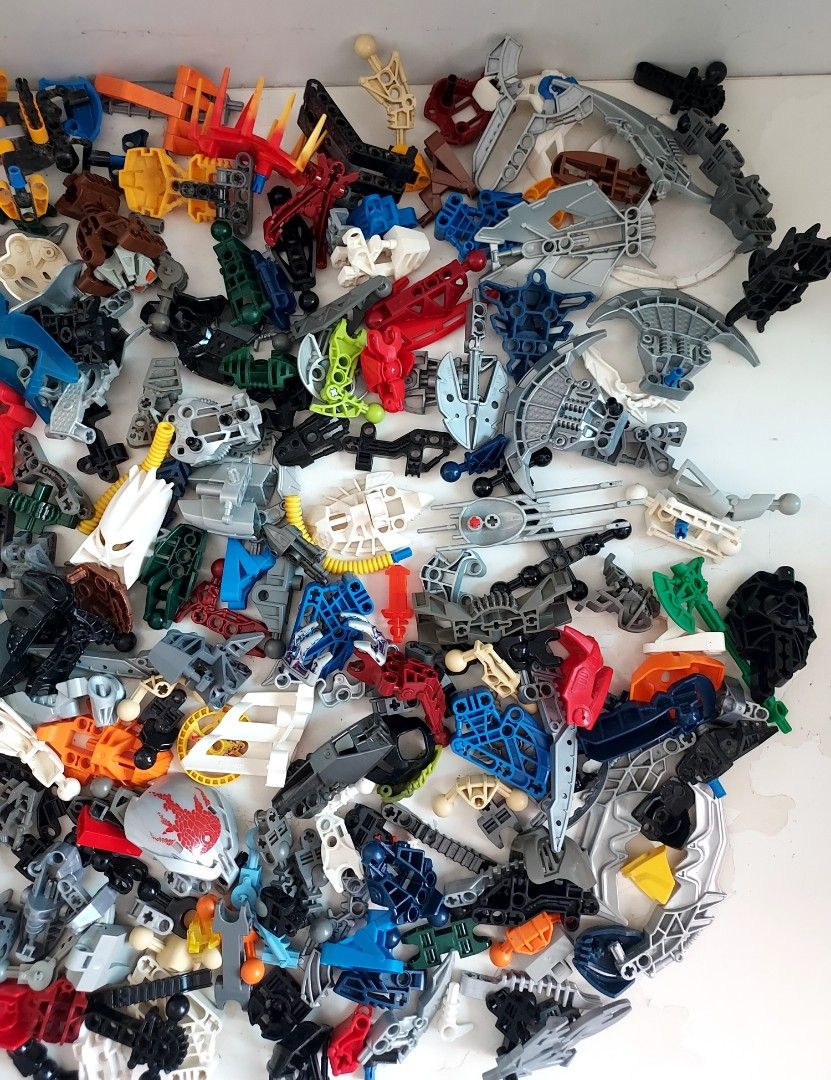 Lego bionicle bundle set 1, Hobbies & Toys, Toys & Games on Carousell
