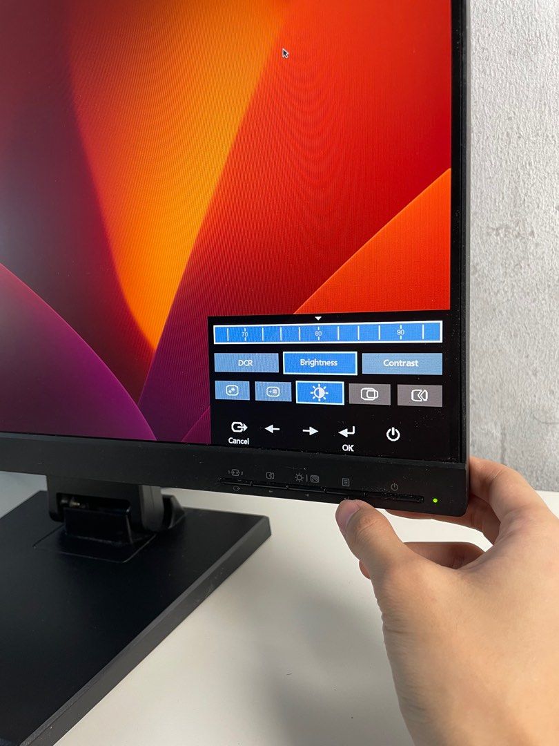 Lenovo Monitor 23 inch Full HD IPS HDMI VGA DP, Computers & Tech, Parts ...