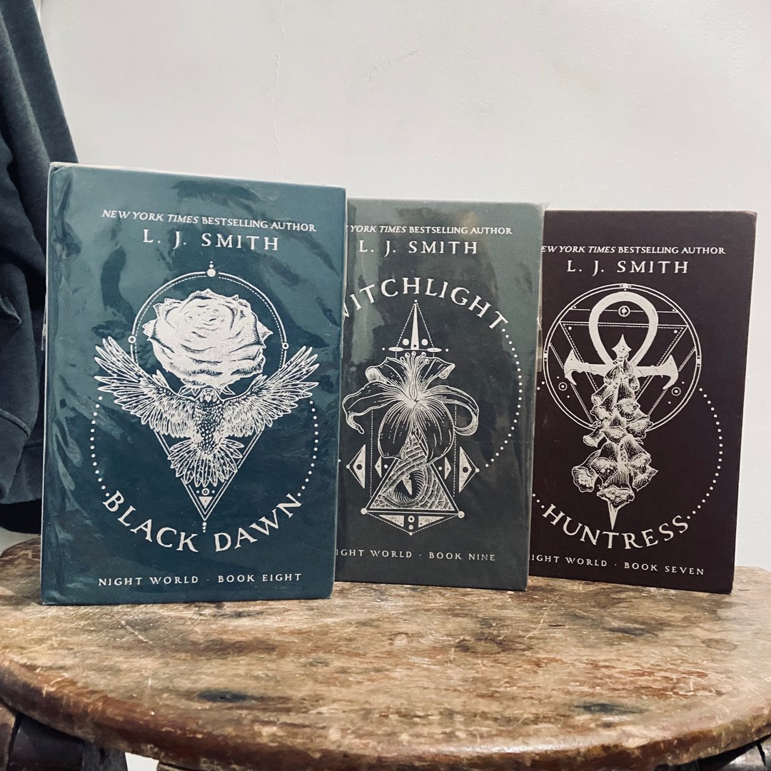 Lj Smith book 7-9, Hobbies & Toys, Books & Magazines, Fiction & Non ...