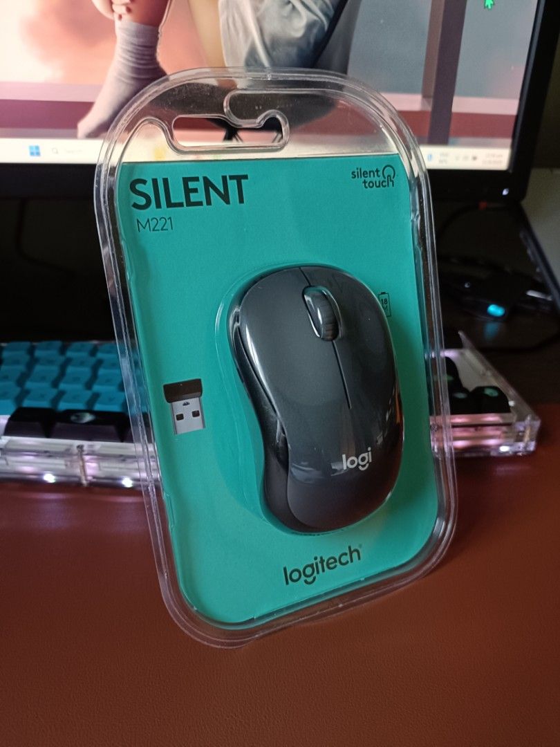 Logitech Silent M221 Wireless Mouse Computers And Tech Parts And Accessories Mouse And Mousepads On