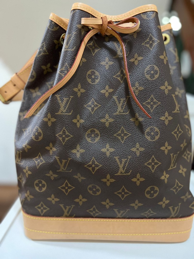 LV Bucket Bag, Luxury, Bags & Wallets on Carousell