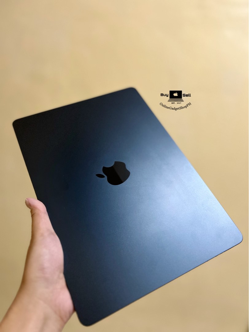 MACBOOK AIR M2 MIDNIGHT COMPLETE WITH BOX AND RECEIPT UNDER APPLE ...