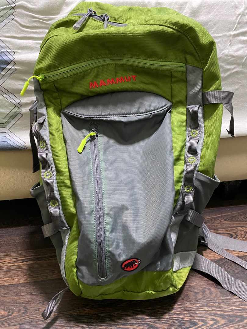 Mammut xeron shake 30, Men's Fashion, Bags, Backpacks on Carousell