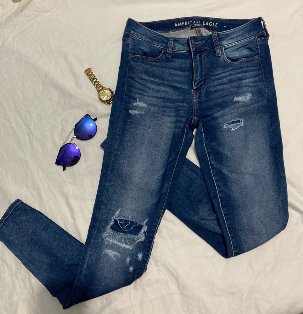 Maong pants, Women's Fashion, Bottoms, Jeans on Carousell