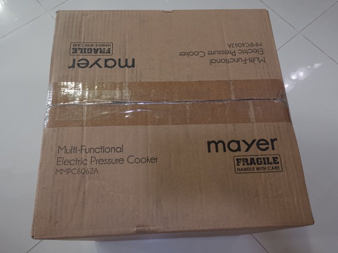 Mayer 6L pressure cooker MMPC6062A, TV & Home Appliances, Kitchen ...