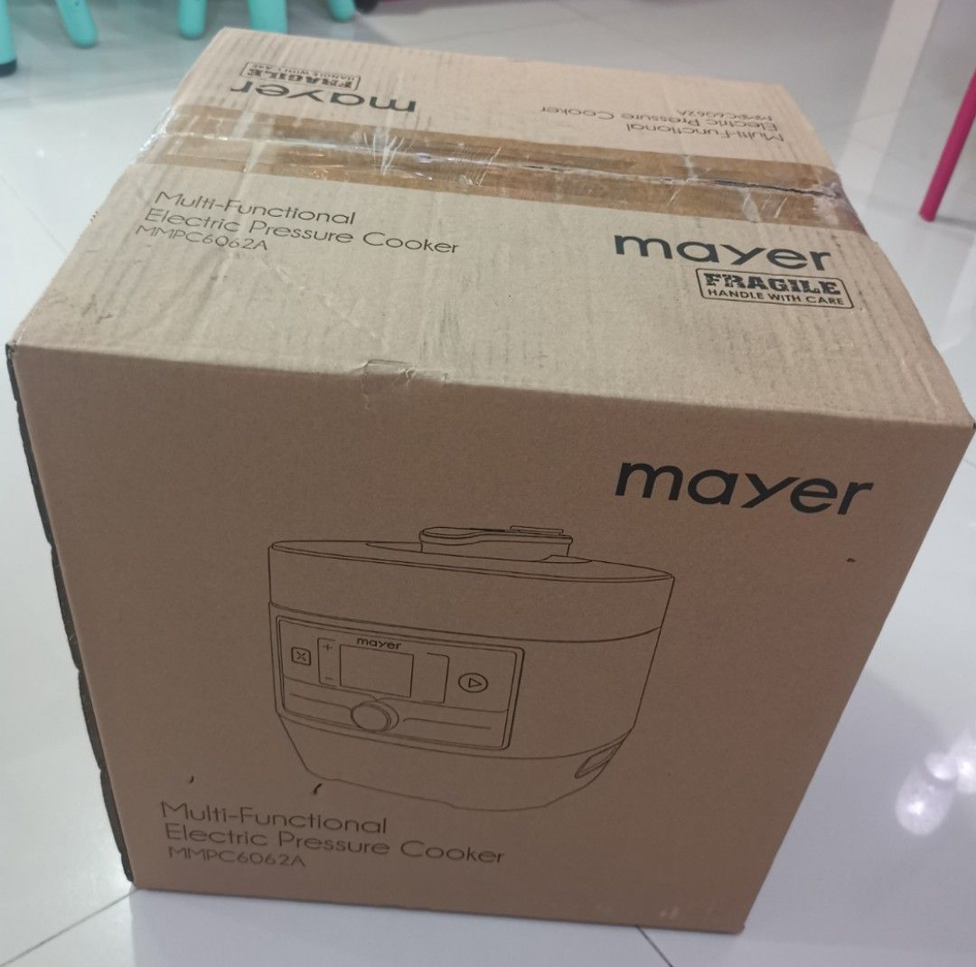 Mayer 6L pressure cooker MMPC6062A, TV & Home Appliances, Kitchen ...