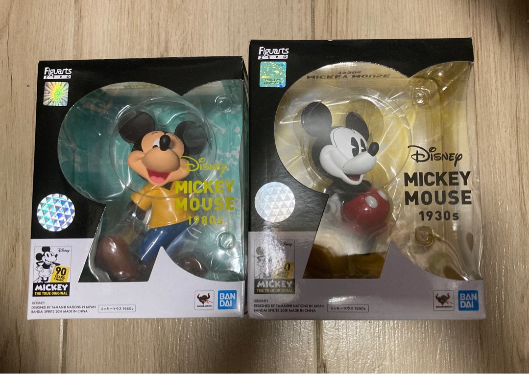 Mickey Mouse figurats zero 一對, 興趣及遊戲, 玩具 & 遊戲類 - Carousell
