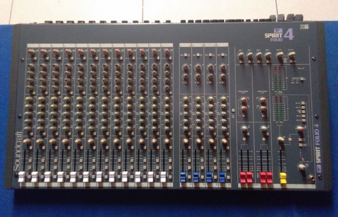 Mixer Soundcraft Made In England, Elektronik, Audio di Carousell