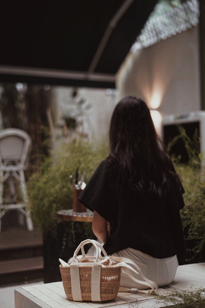 Muun Mini George Net A.G.W Exclusive, Women's Fashion, Bags & Wallets ...