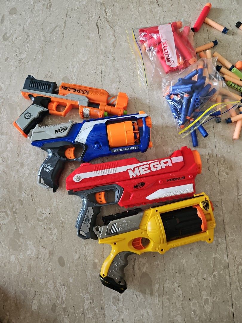 Nerf Gun Bundle, Hobbies & Toys, Toys & Games on Carousell