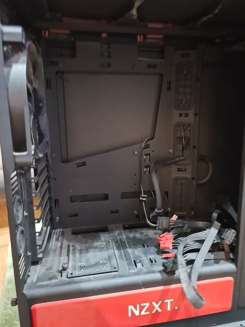 NZXT H440 case, Computers & Tech, Parts & Accessories, Computer Parts ...