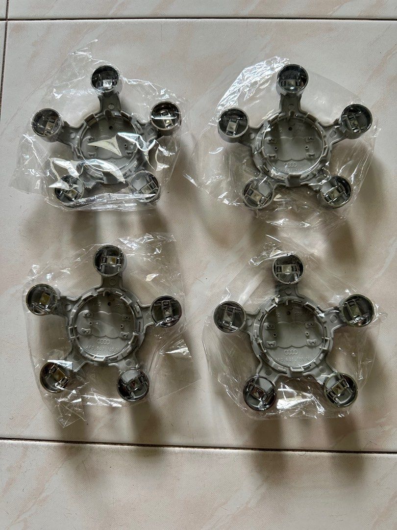 Original Audi wheel caps (Set of 4), Car Accessories, Tyres & Rims on ...