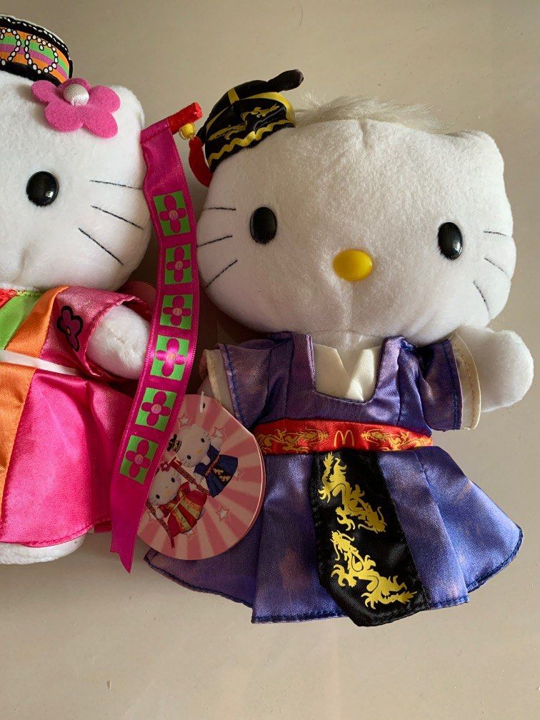 Pair of Hello Kitty Korean Korea wedding hanbok costume plushie good as ...