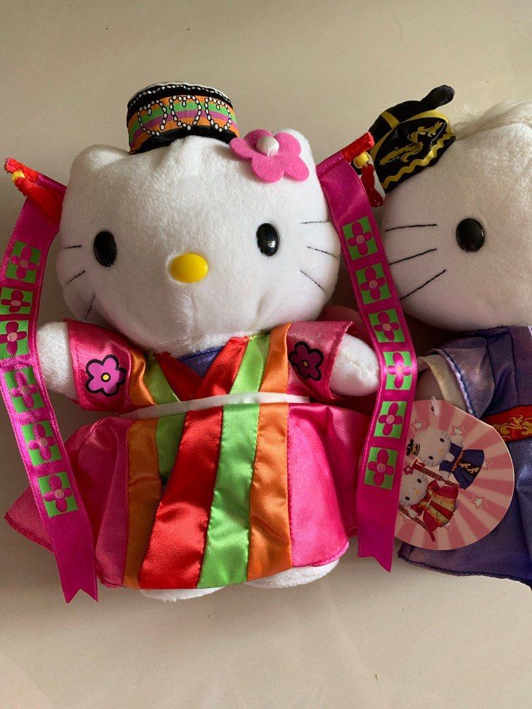 Pair of Hello Kitty Korean Korea wedding hanbok costume plushie good as ...