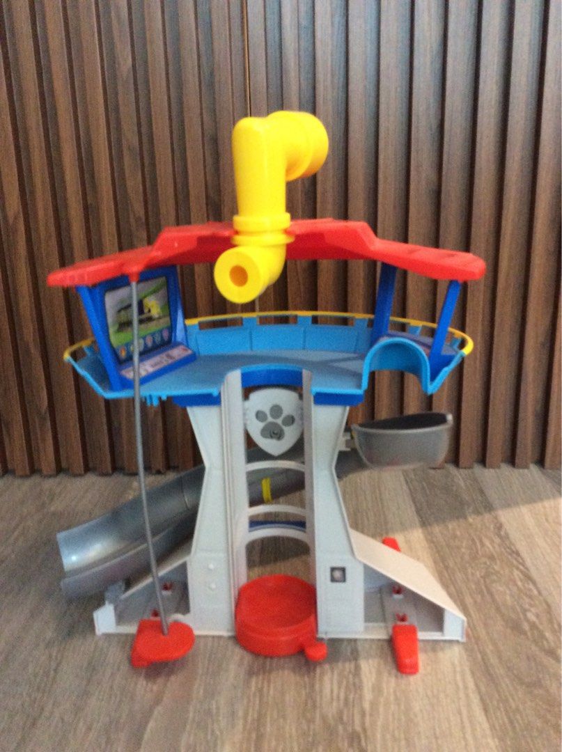 Paw Patrol Station, Hobbies & Toys, Toys & Games on Carousell