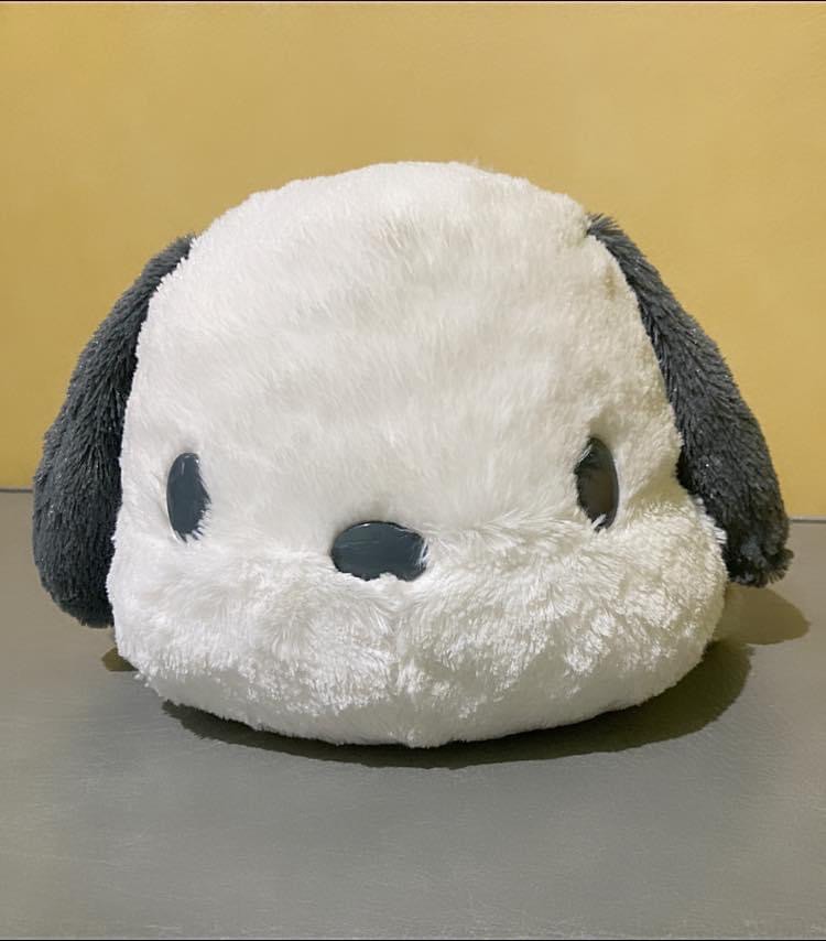 Pochacco lying face down on Carousell