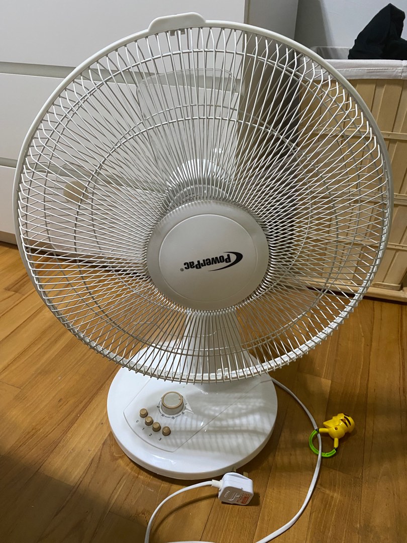 PowerPac table fan , desk fan, Furniture & Home Living, Lighting & Fans ...