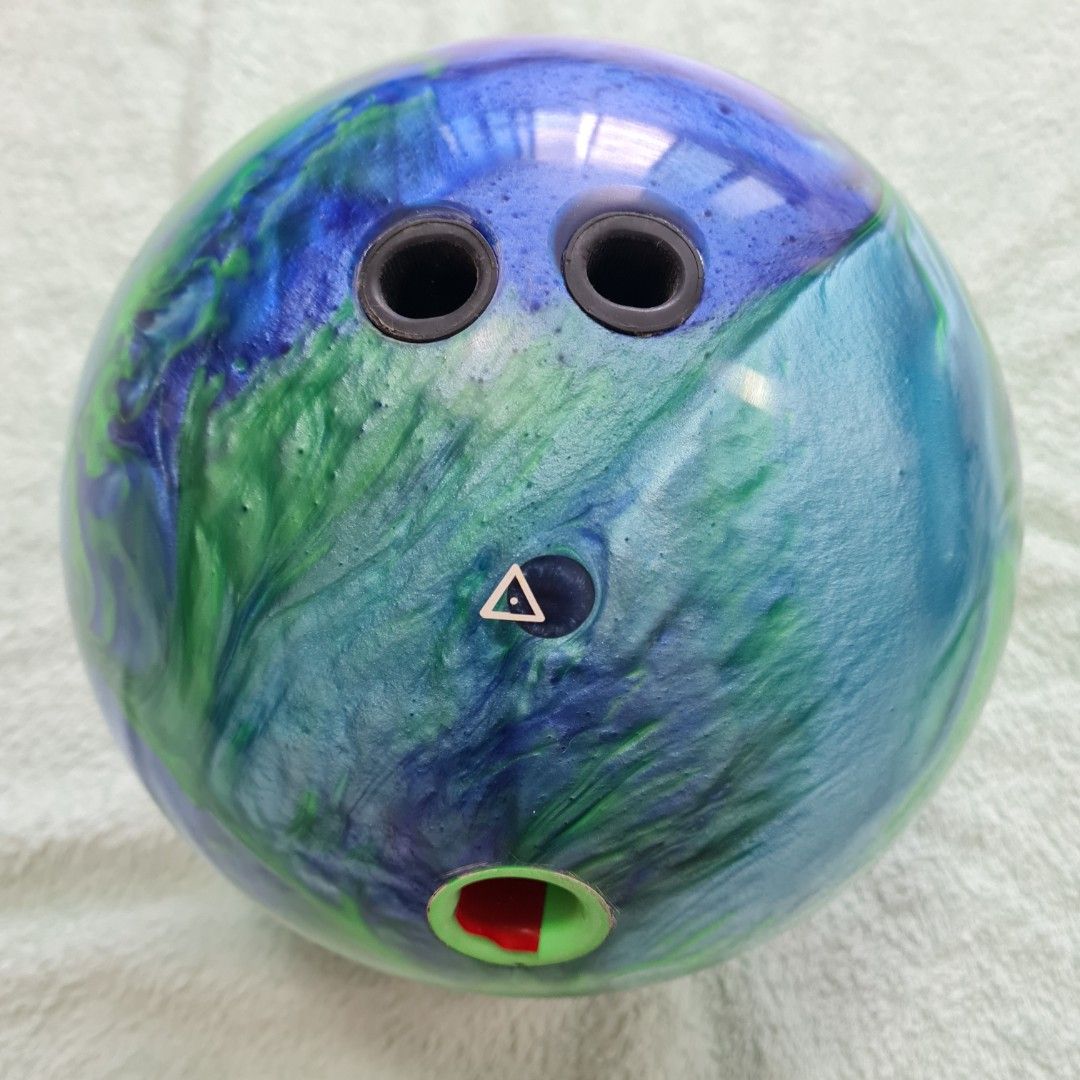 Pyramid Path 12lb, Sports Equipment, Sports & Games, Billiards ...