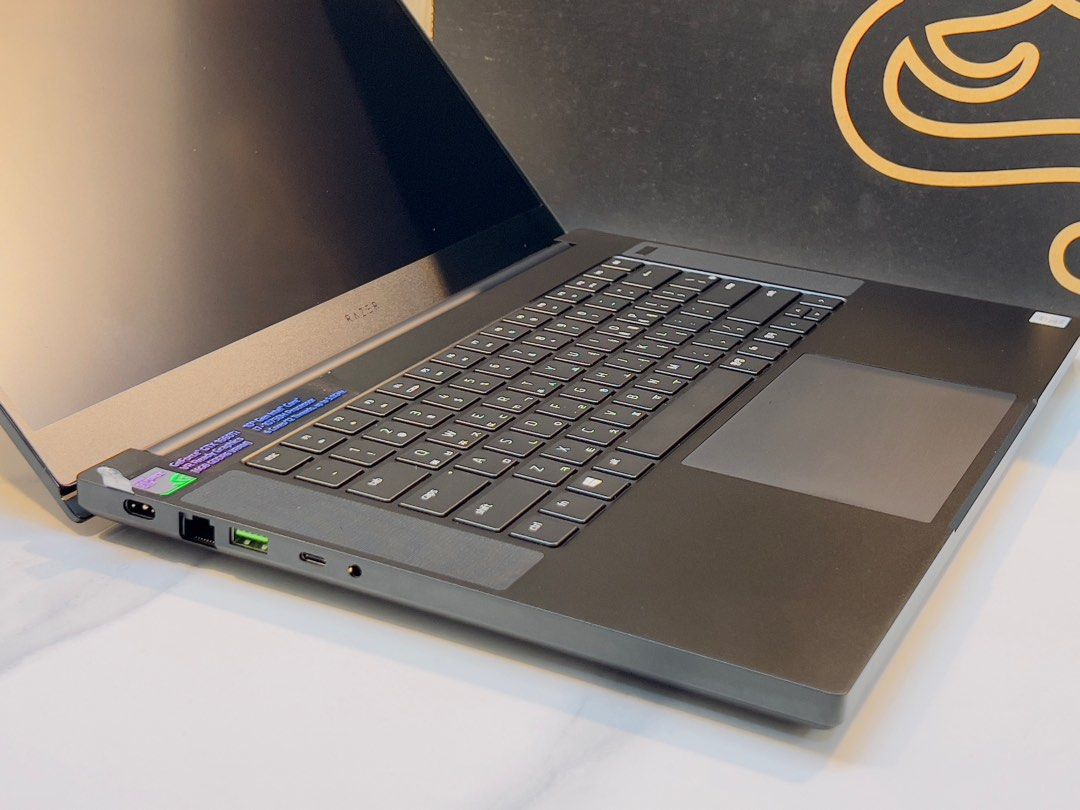 Razer Blade 15 Base Model Early 2020 RZ09-0328 i7 10th Gen 16GB RAM ...