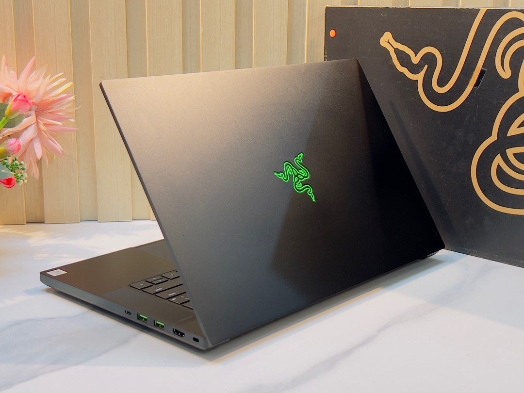 Razer Blade 15 Base Model Early 2020 RZ09-0328 i7 10th Gen 16GB RAM ...