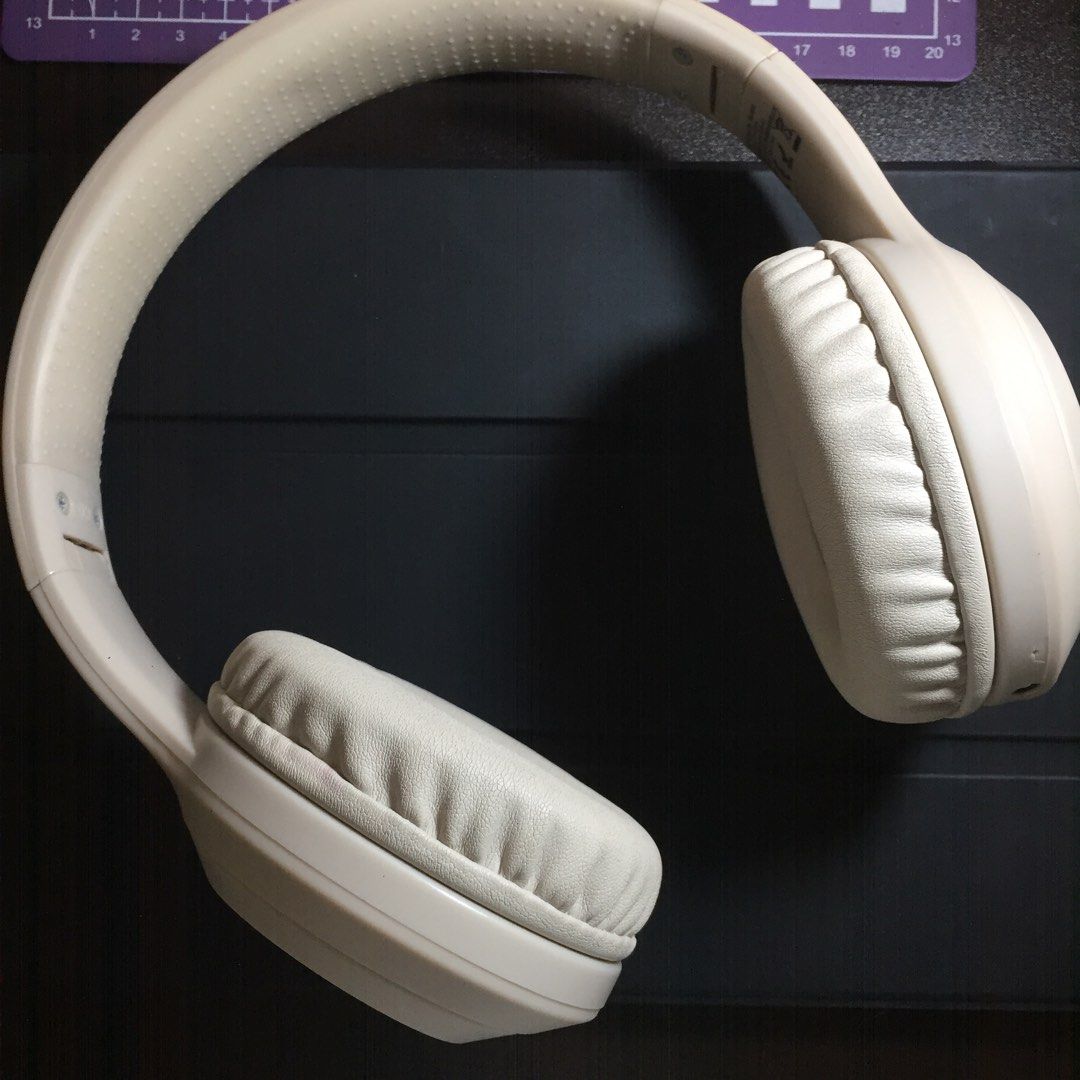 ROCKSPACE BLUETOOTH HEADPHONES IN KHAKI on Carousell