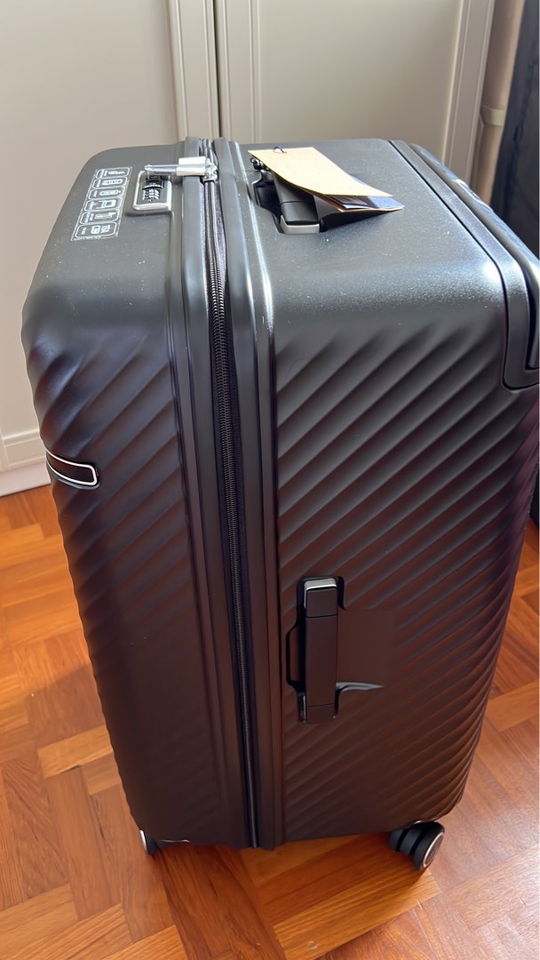 Samsonite Stem 26 inch (BLUE), Hobbies & Toys, Travel, Luggage on Carousell