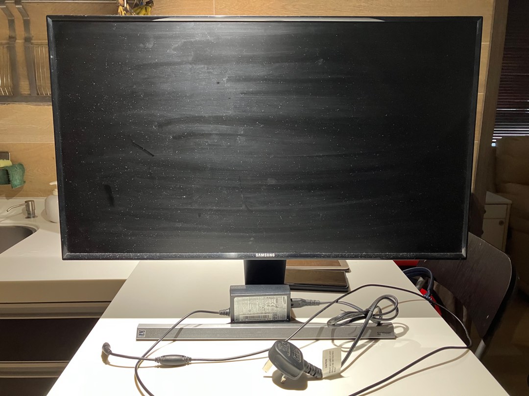 Samsung 27” LCD FHD 顯示器 S27D590, 電腦＆科技, 電腦周邊及配件, 電子屏幕 - Carousell