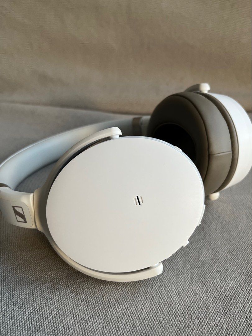 Sennheiser HD 450BT Wireless Headphones, Audio, Headphones & Headsets on Carousell