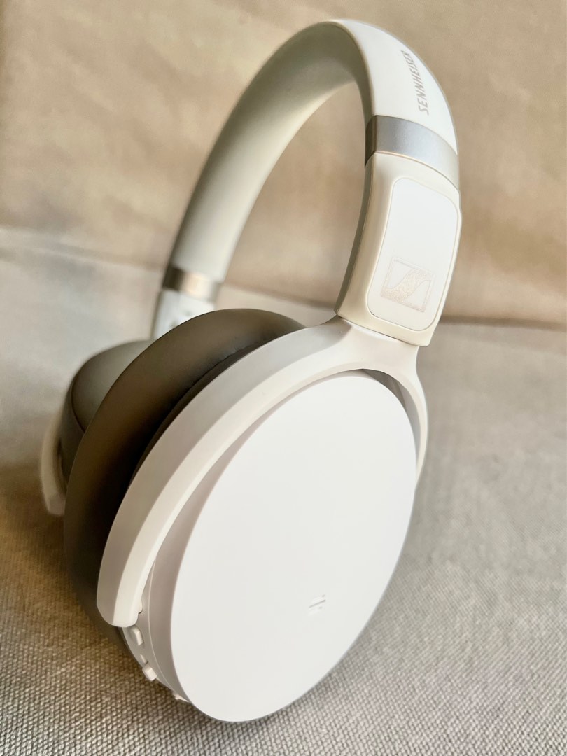 Sennheiser HD 450BT Wireless Headphones, Audio, Headphones & Headsets on Carousell