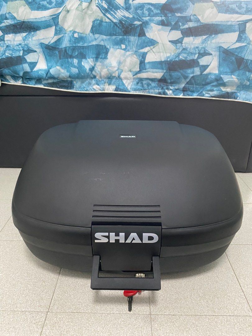 SHAD SH42 Top Case, Motorcycles, Motorcycle Accessories on Carousell