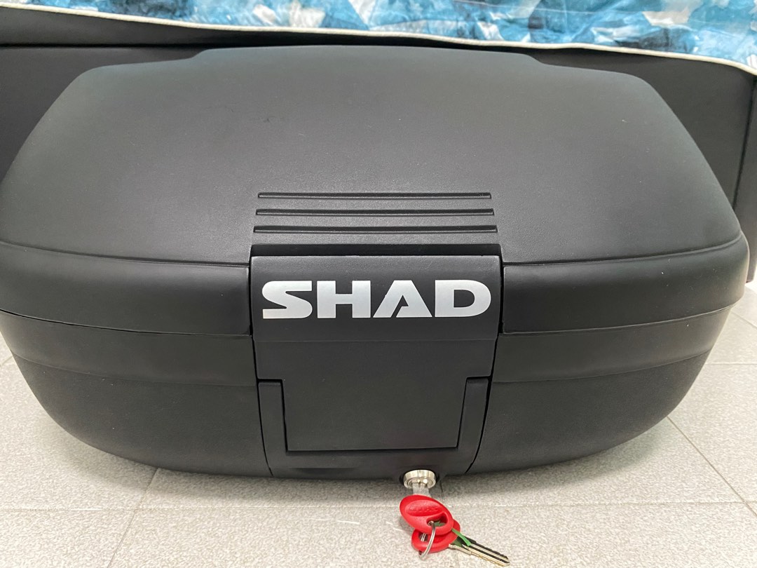 SHAD SH42 Top Case, Motorcycles, Motorcycle Accessories on Carousell
