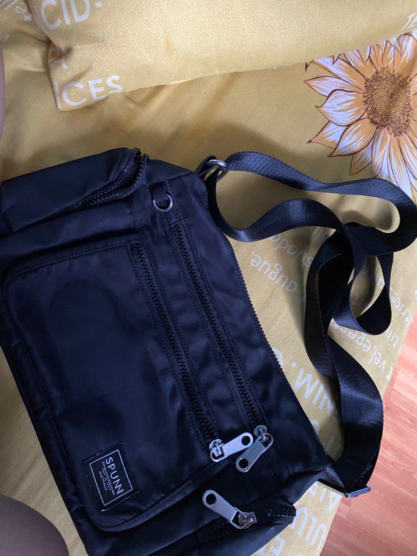 Spunn Men sling on Carousell