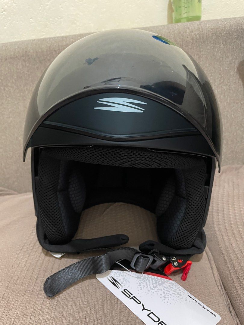 Spyder Zylon Med Size on Carousell