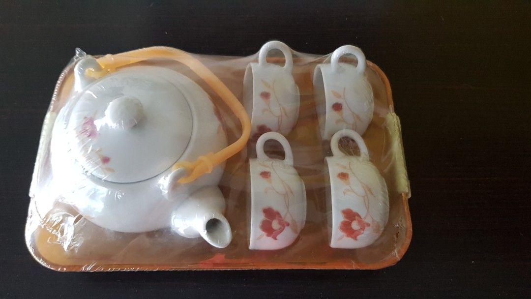 Teapot Set, Furniture & Home Living, Kitchenware & Tableware, Coffee ...