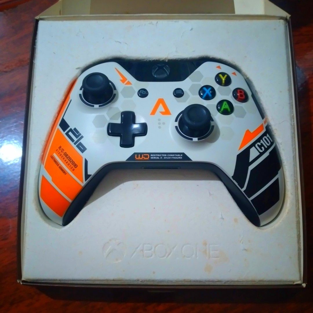 Titanfall Limited Edition XBOX ONE Controller, Video Gaming, Gaming ...