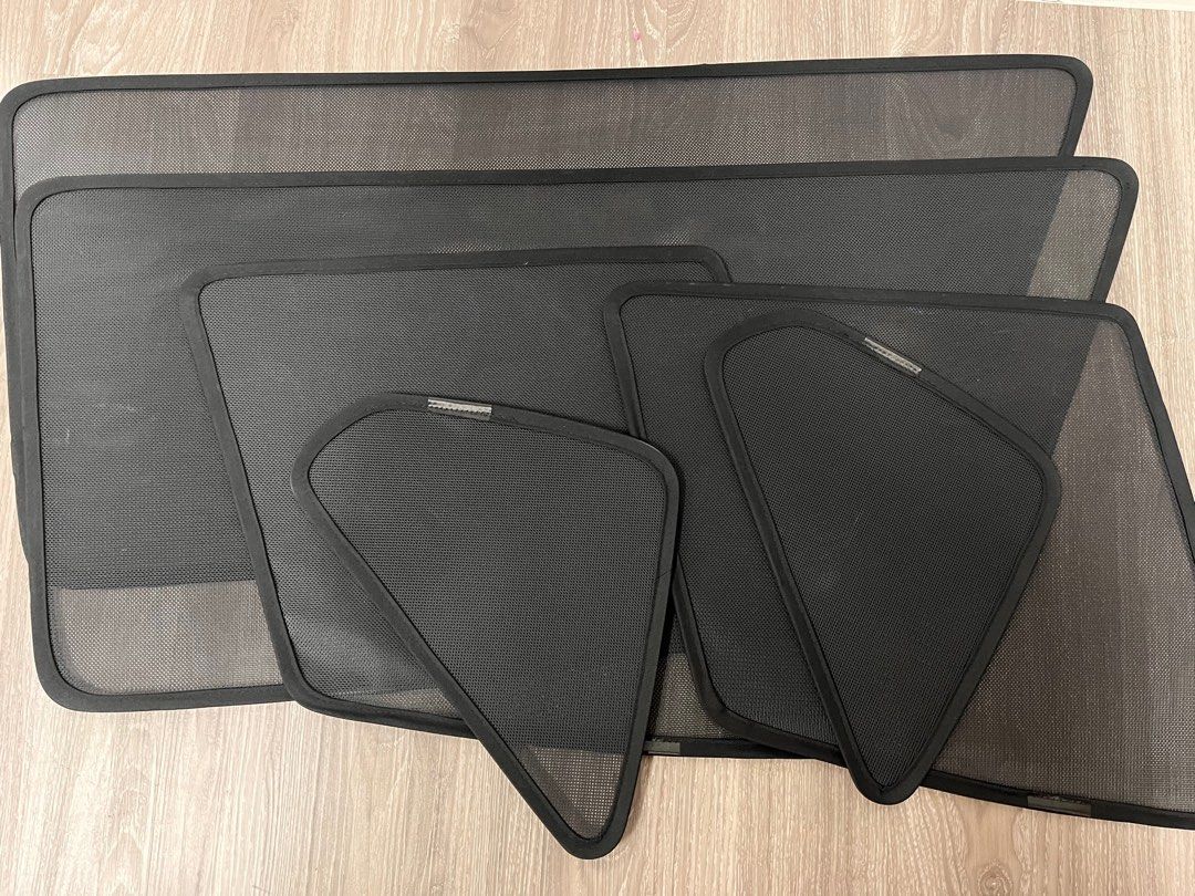 Toyota Prius Plus Magnetic Sunshade, Car Accessories, Accessories on ...