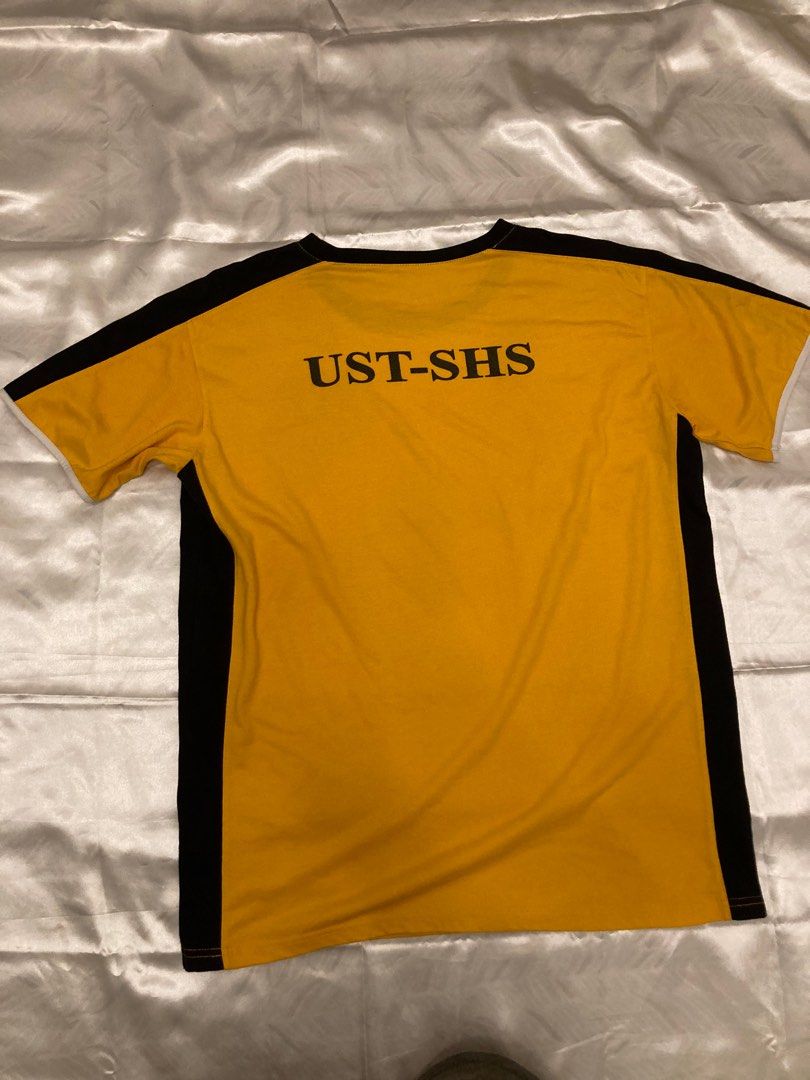 UST SHS PE Uniform Set on Carousell