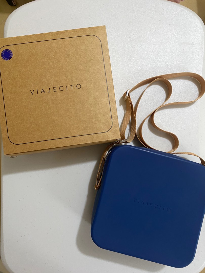Viajecito Splashkit XL on Carousell