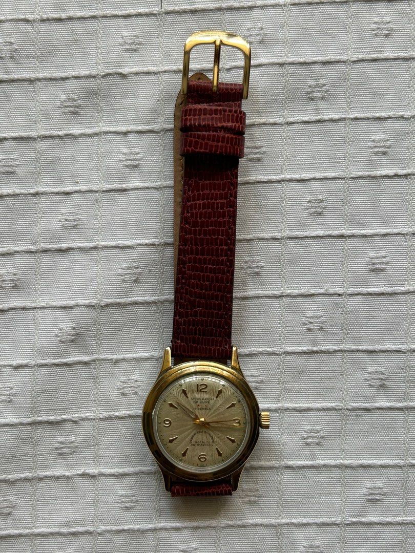 Vintage Monarch DeLuxe Ladies Watch, Hobbies & Toys, Memorabilia ...