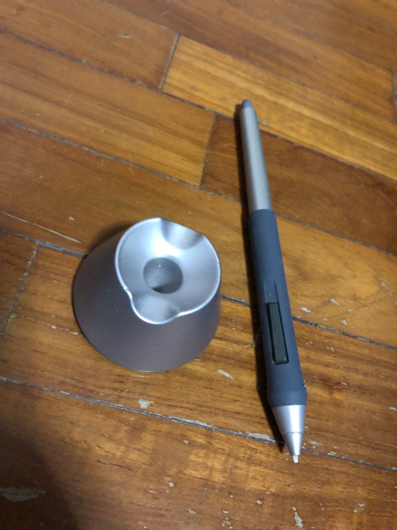 Wacom Cintiq 21UX, Computers & Tech, Parts & Accessories, Other ...