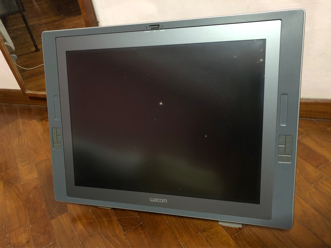 Wacom Cintiq 21UX, Computers & Tech, Parts & Accessories, Other ...