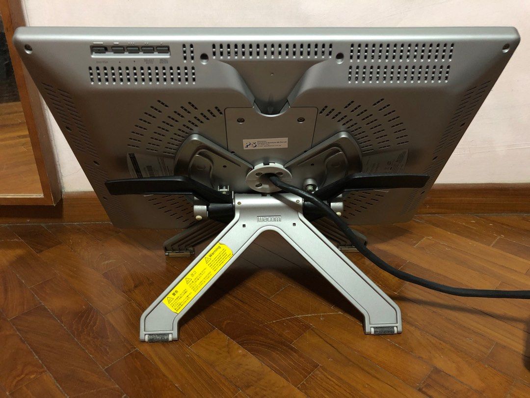 Wacom Cintiq 21UX, Computers & Tech, Parts & Accessories, Other ...